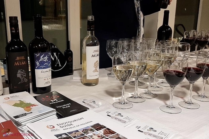 Trei vinuri din R. Moldova, pe rafturile magazinelor deținute de ...