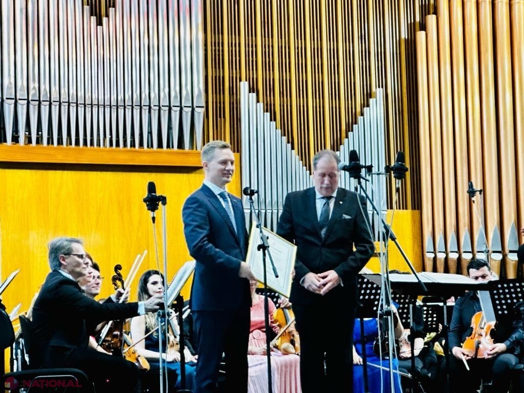 FOTO // O nouă PREMIERĂ pentru R. Moldova. Orchestra Operei Naționale ...
