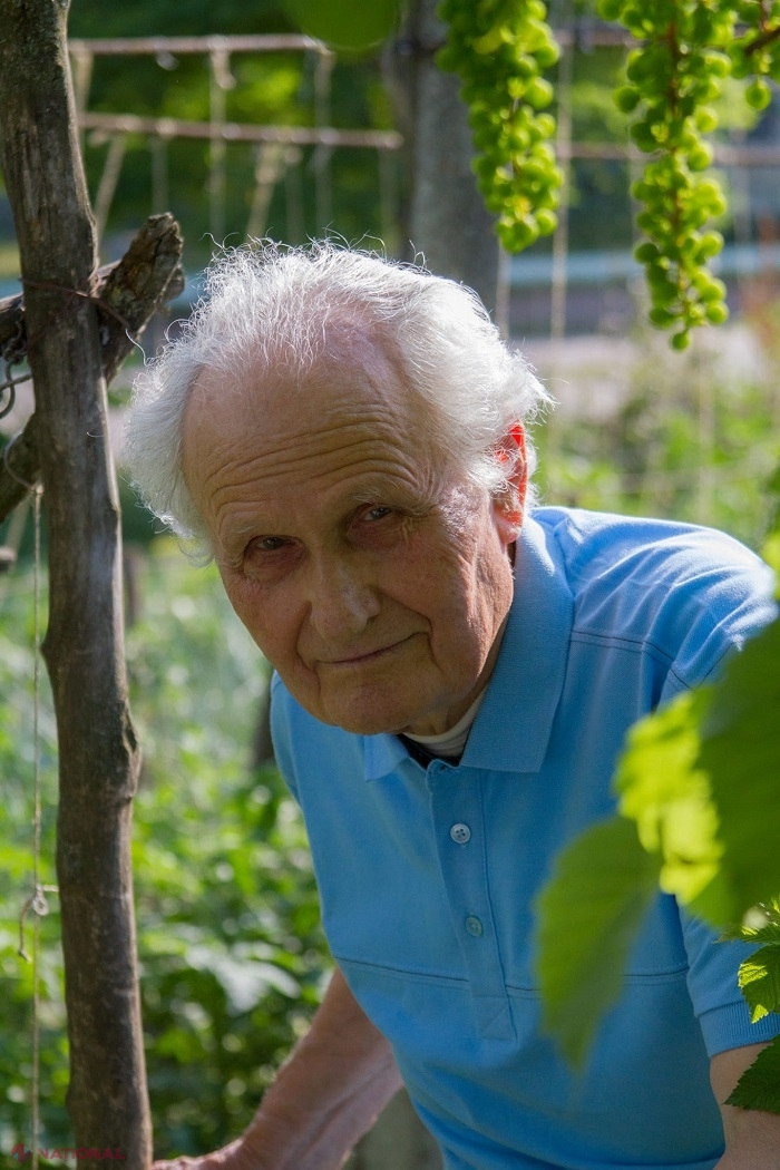 AUTOBIOGRAFIA disidentului sovietic Ion Moraru, descoperită de fiica sa ...