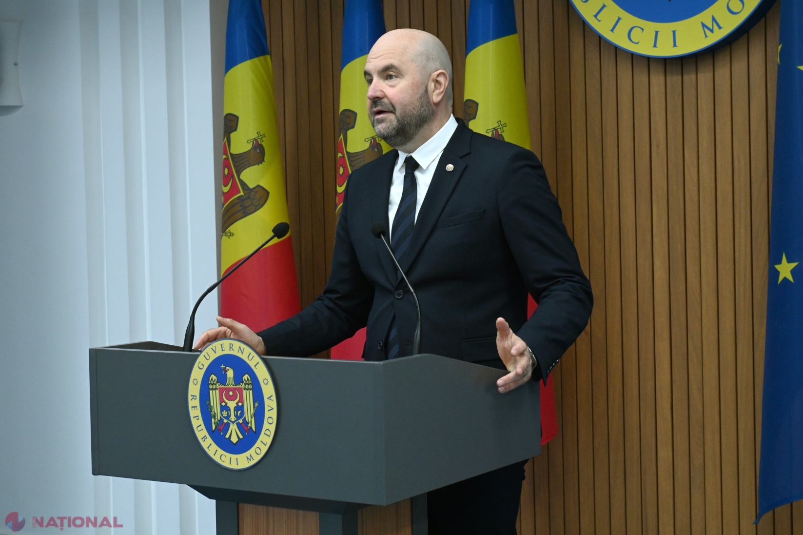 Guvernul lansează două programe pentru modernizarea drumurilor locale ...