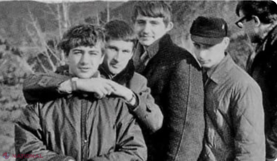 FOTO // O fotografie de acum 55 de ani în care apare Vladimir Putin ...