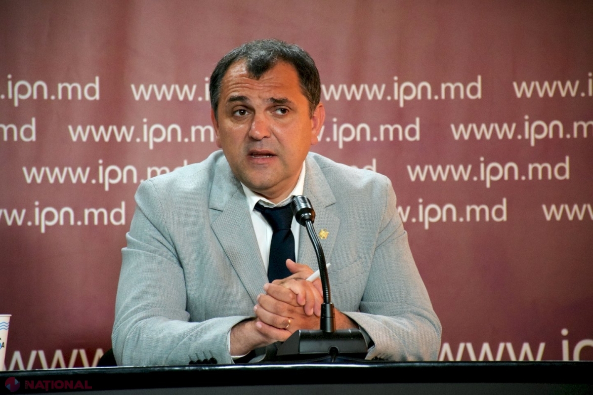 Dinu Țurcanu insistă pe lângă Ministerul Educației să PERMITĂ ...