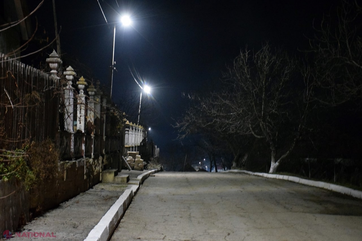 FOTO // O altă localitate din raionul Orhei a fost complet ILUMINATĂ de ...