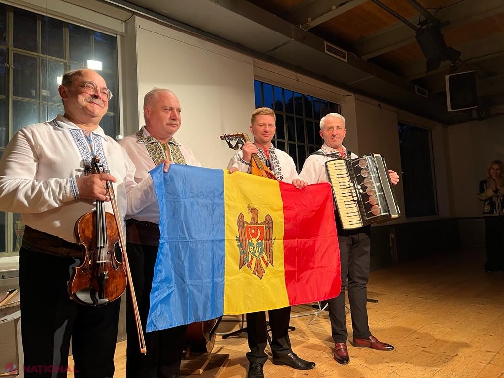FOTO // Ansamblul „Taraf de Chișinău”, CONCERT de zile mari la Viena ...