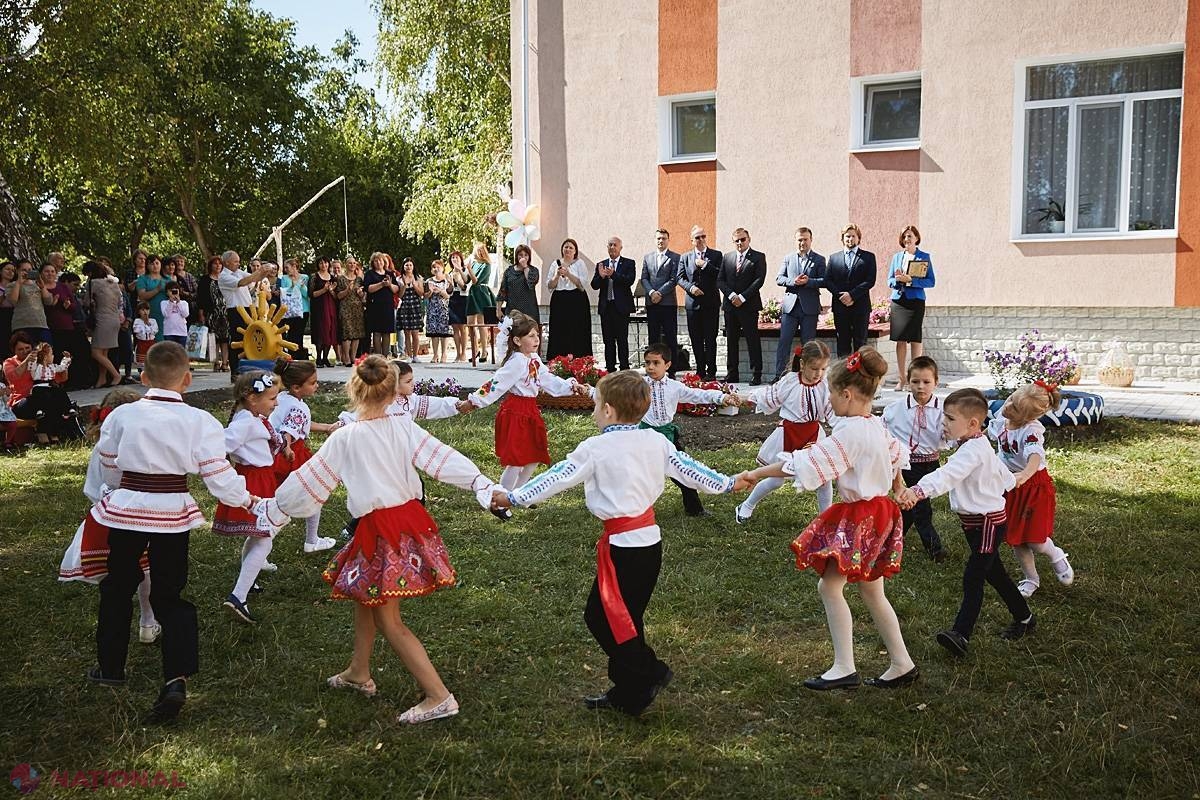 FOTO // Guvernul României a RENOVAT a 832-a grădiniță din R. Moldova ...