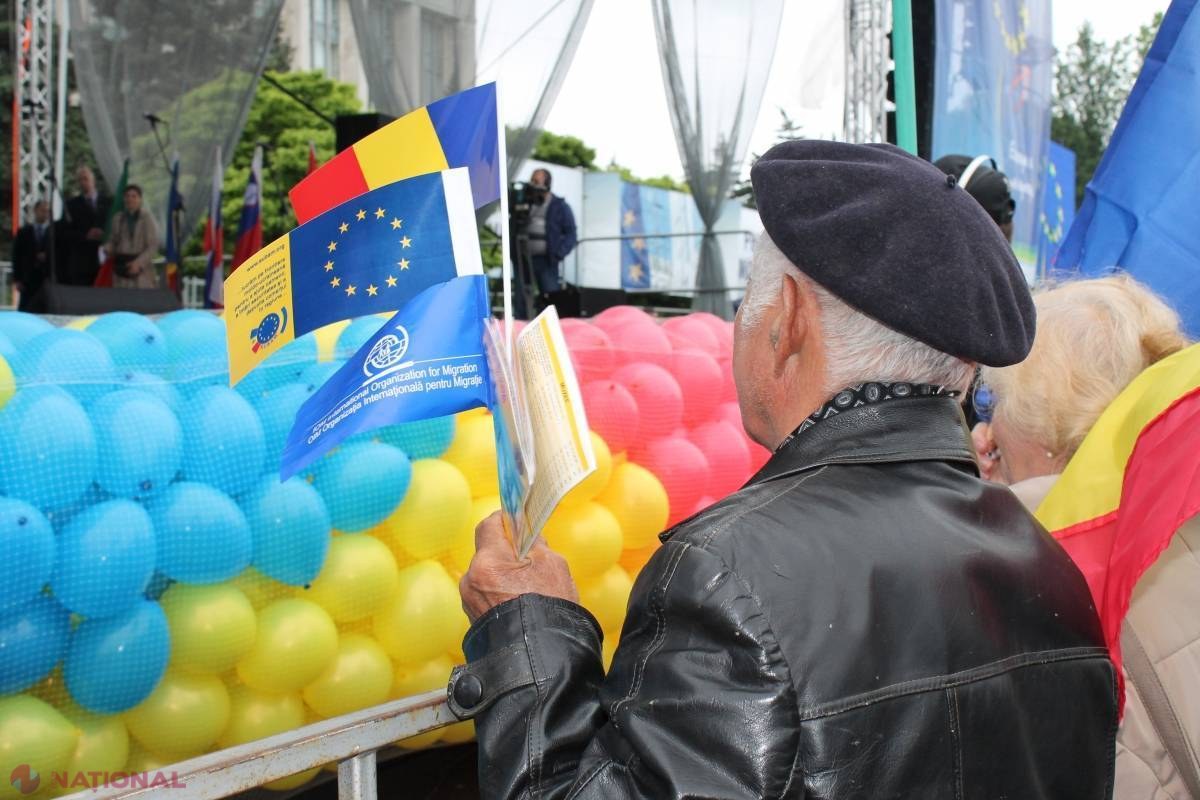 FOTO // Au sărbătorit Ziua Europei cu ceai englezesc și frigărui belgian