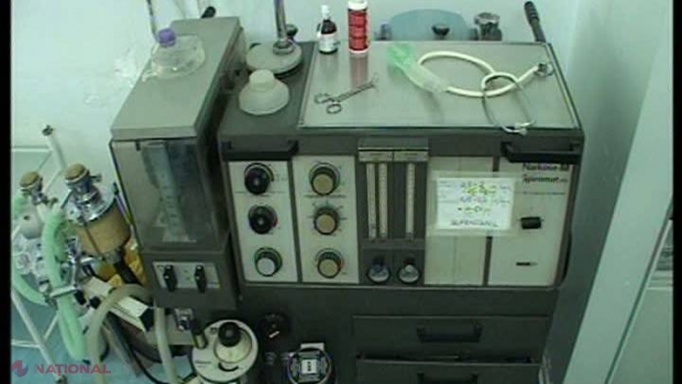 Dispozitive medicale noi și specialiști medicali profesioniști, până în ...